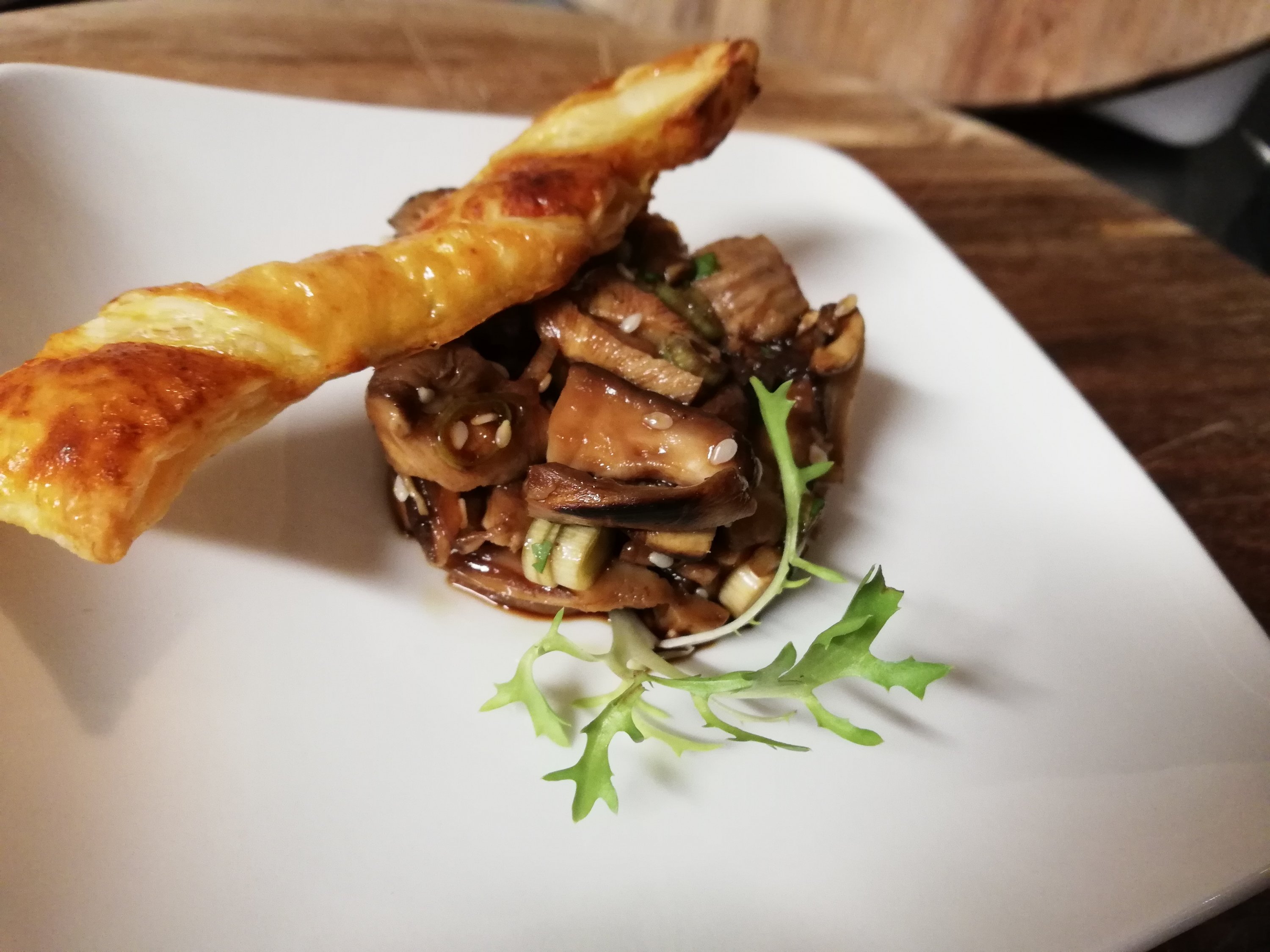 Paddenstoelen tartaar (vegan) – TiffsKitchen